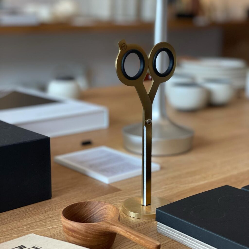 HMM Magnetic Scissors – Godshot studio